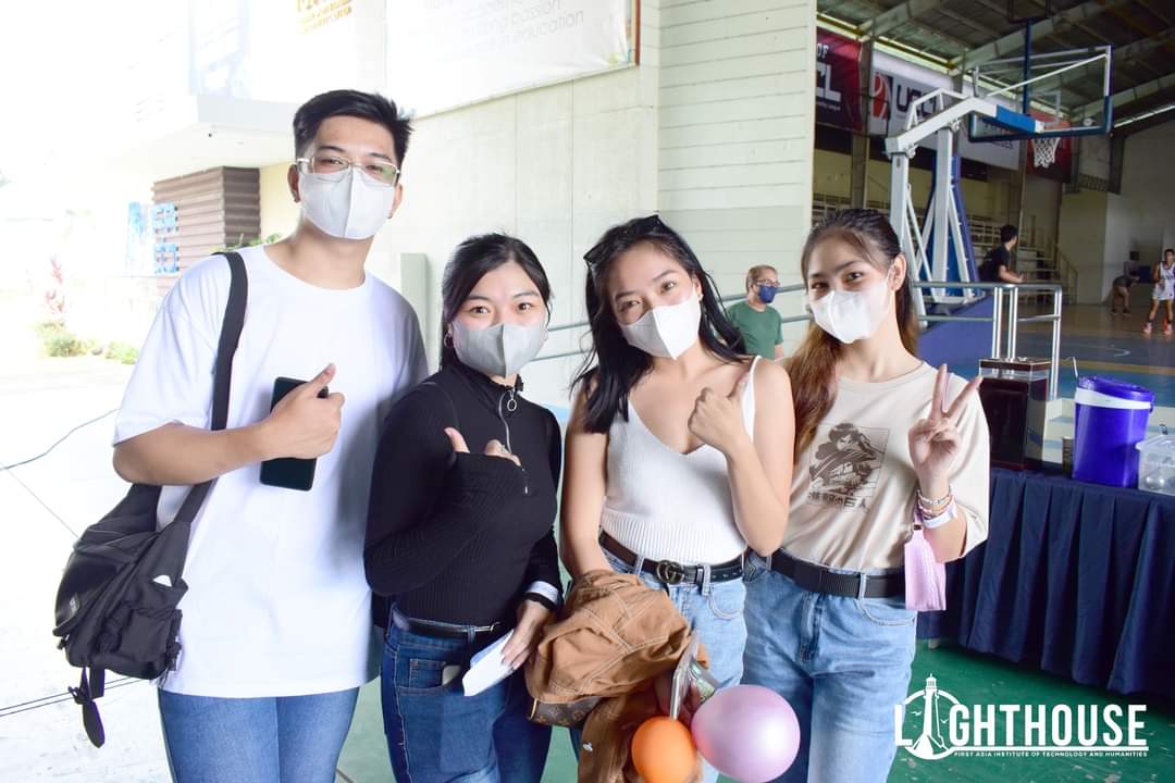 Froshies, Senior High students flock to the Fun Fair & Festival – The ...